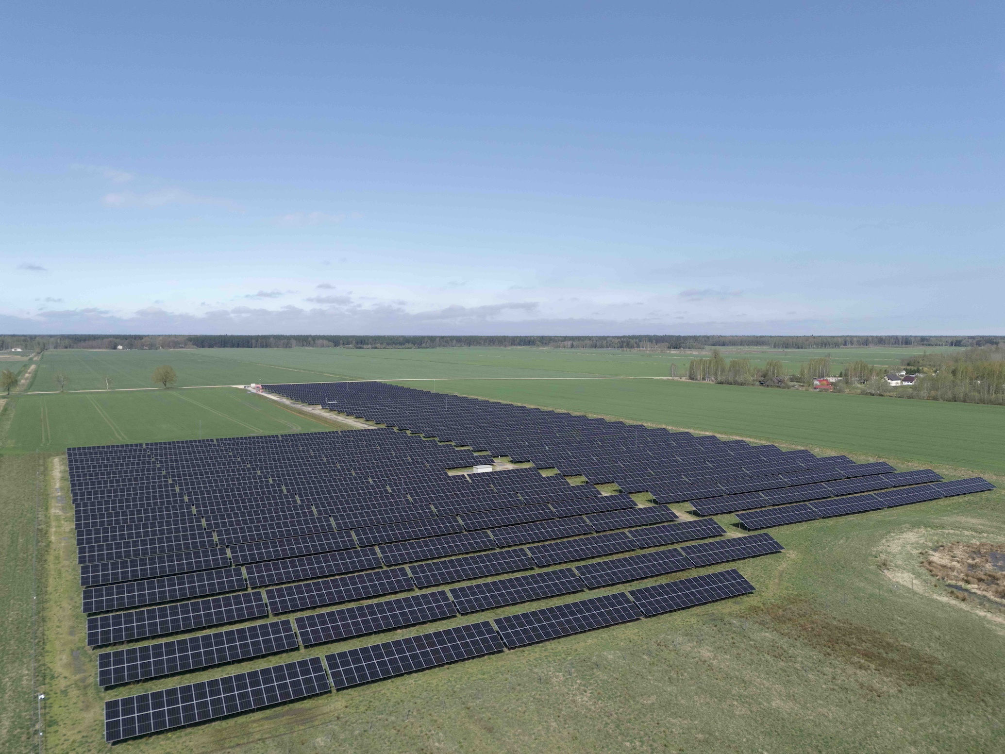 Elenger invested 2.4 million euros in a Latvian solar power plant — Elenger